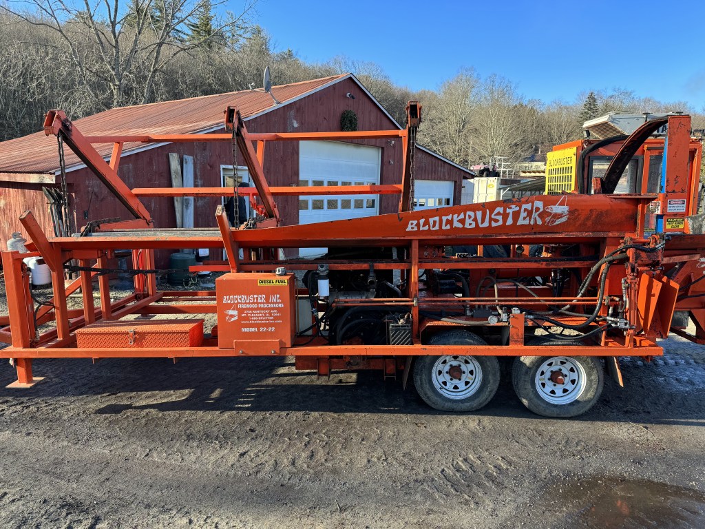 2022 Blockbuster Model 22-22 Firewood Processor & 30' Conveyor ...
